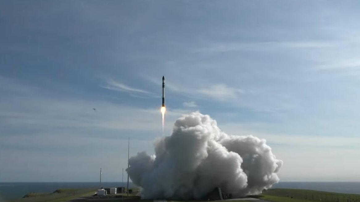 Rocket Lab Successfully Sends Electron Rocket on its First Commercial ...