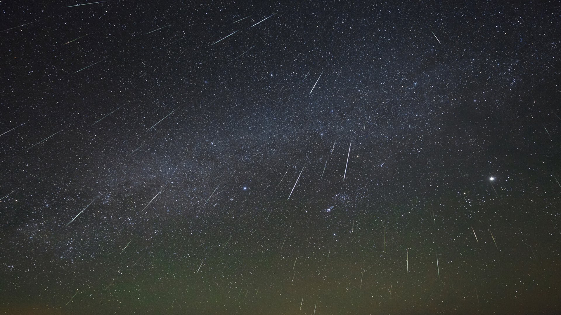 Earth Day Meteor Shower | Videos