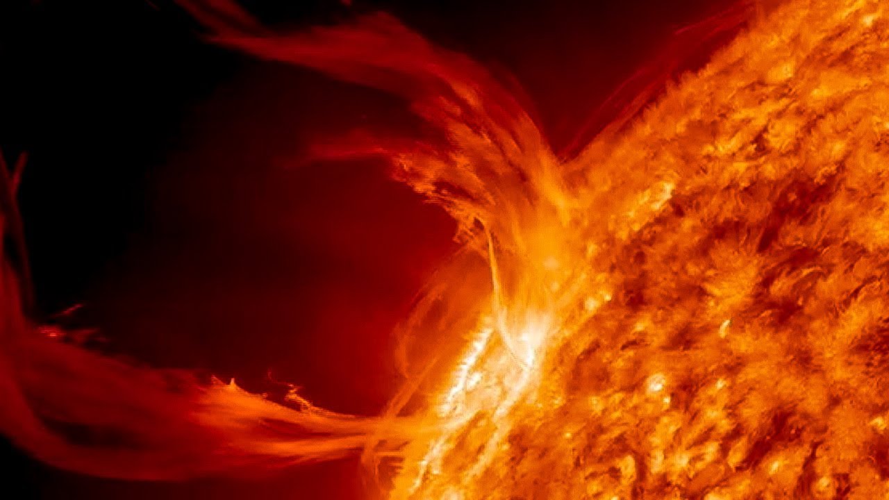 A Mini Solar Storm Lab | Videos