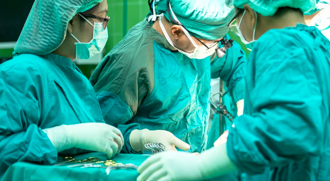 How Gut Bacteria Cause Post-Operative Complications | Immunology