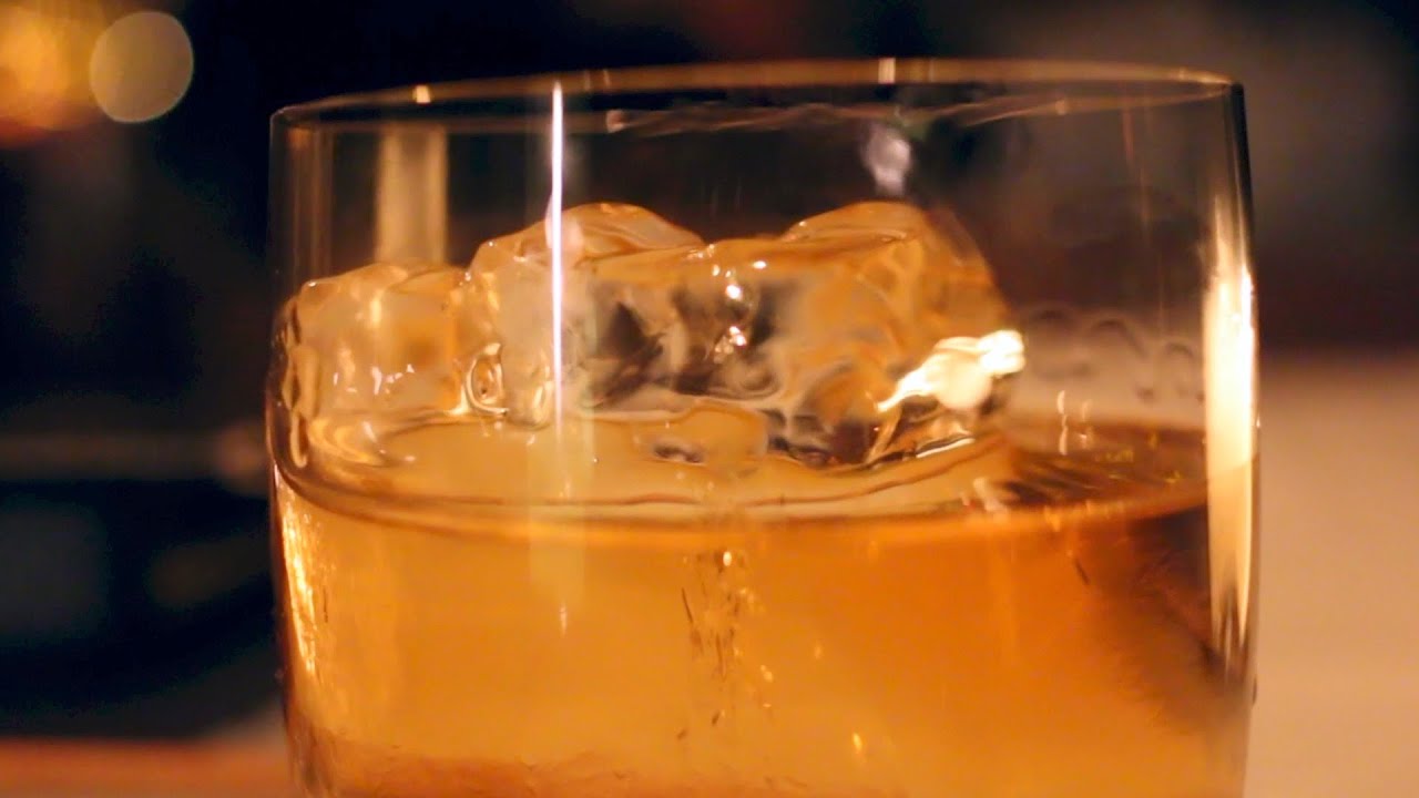 Scientific Proof that Whiskey Tastes Better with Water | Videos